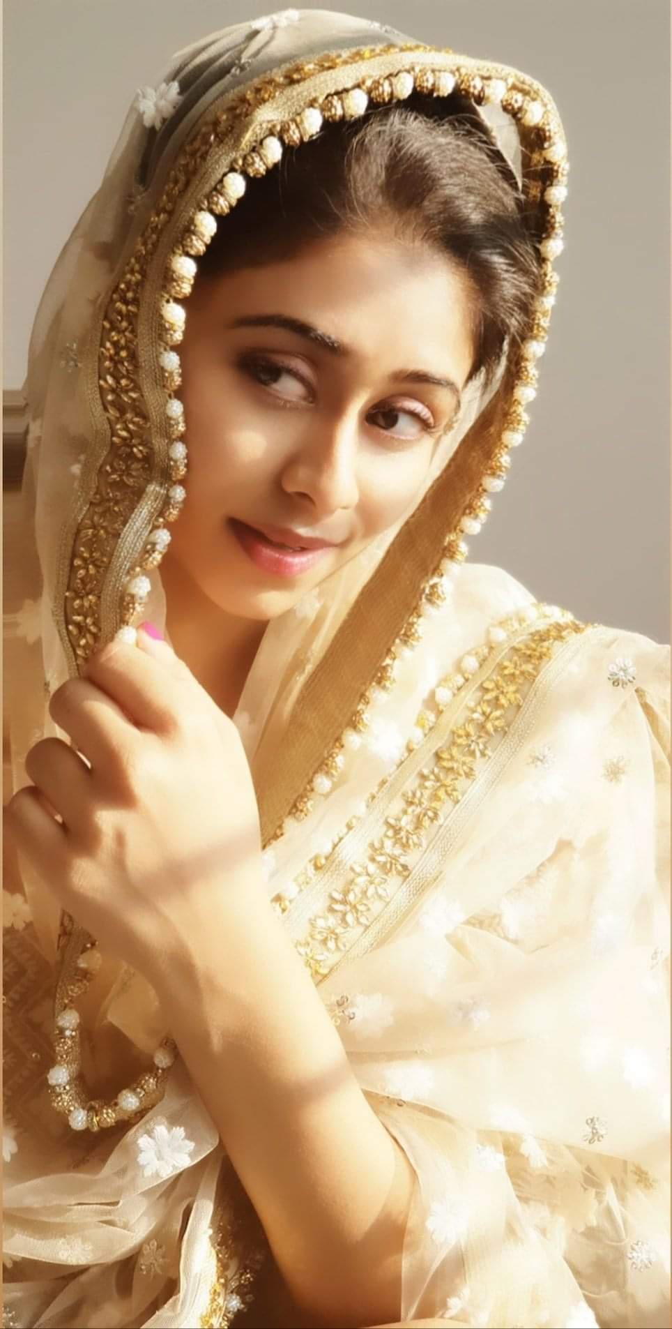 Actress Priya Lal Photos – Chennaionline