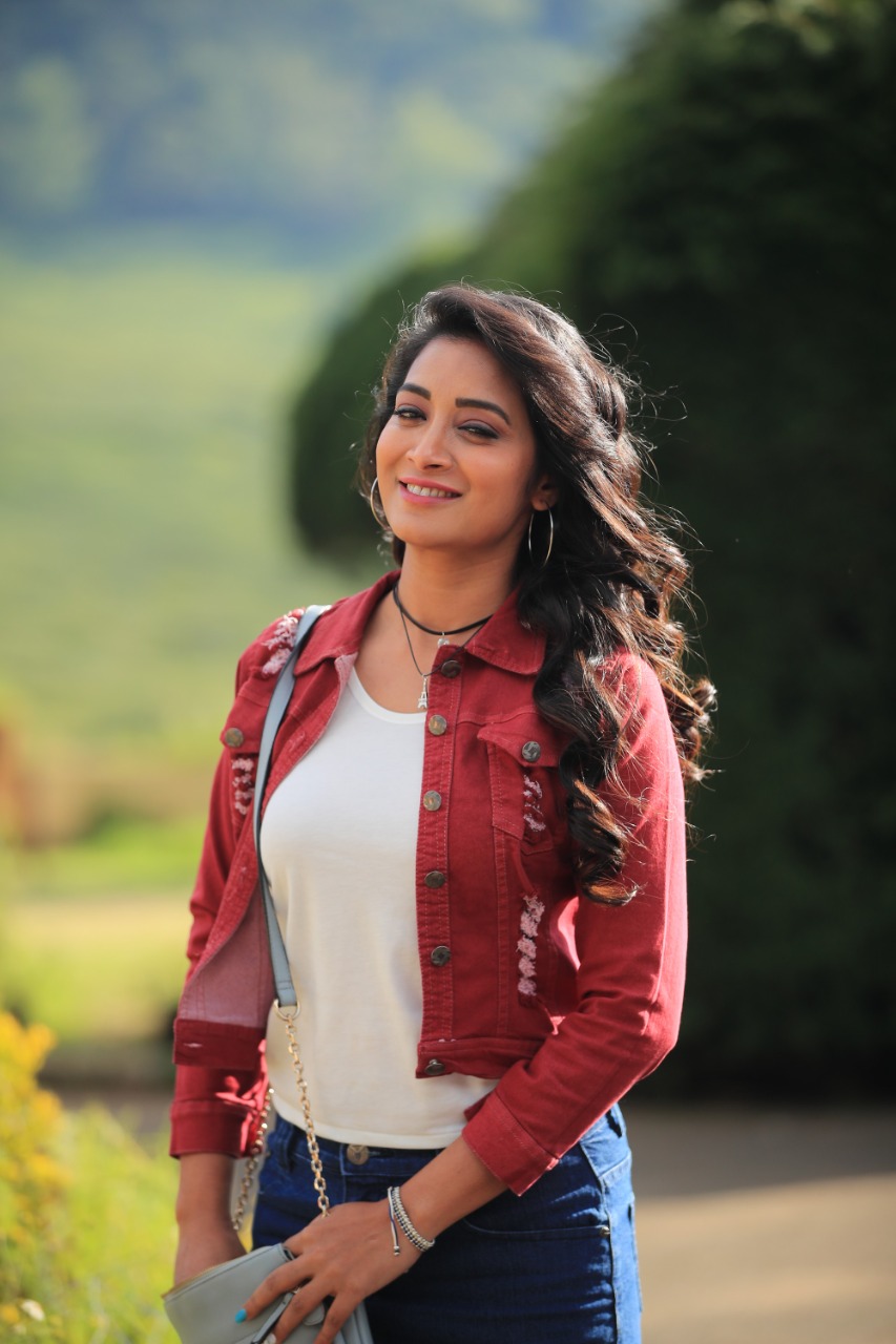 Gate Movie Stills – Chennaionline