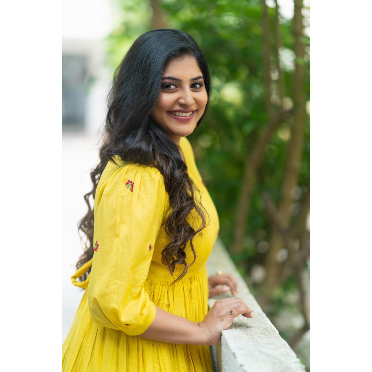 Actress Manjima Mohan Latest Stills – Chennaionline