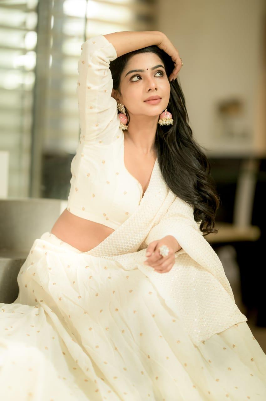 Actress Pavithra Lakshmi Photos – Chennaionline