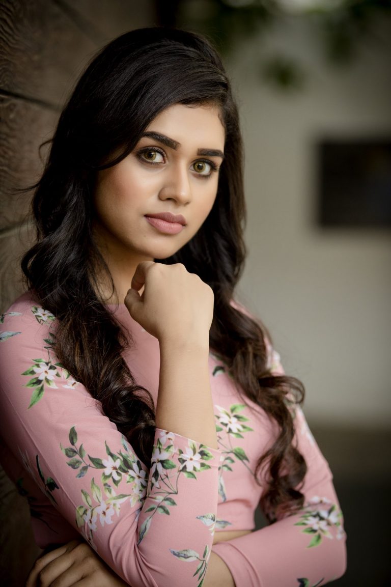 Actress Gayathri Reddy Latest Photos – Chennaionline