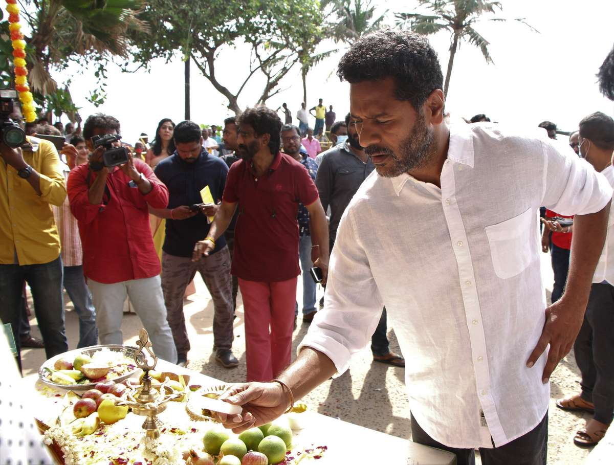 Prabhu Deva New Movie Pooja Stills – Chennaionline