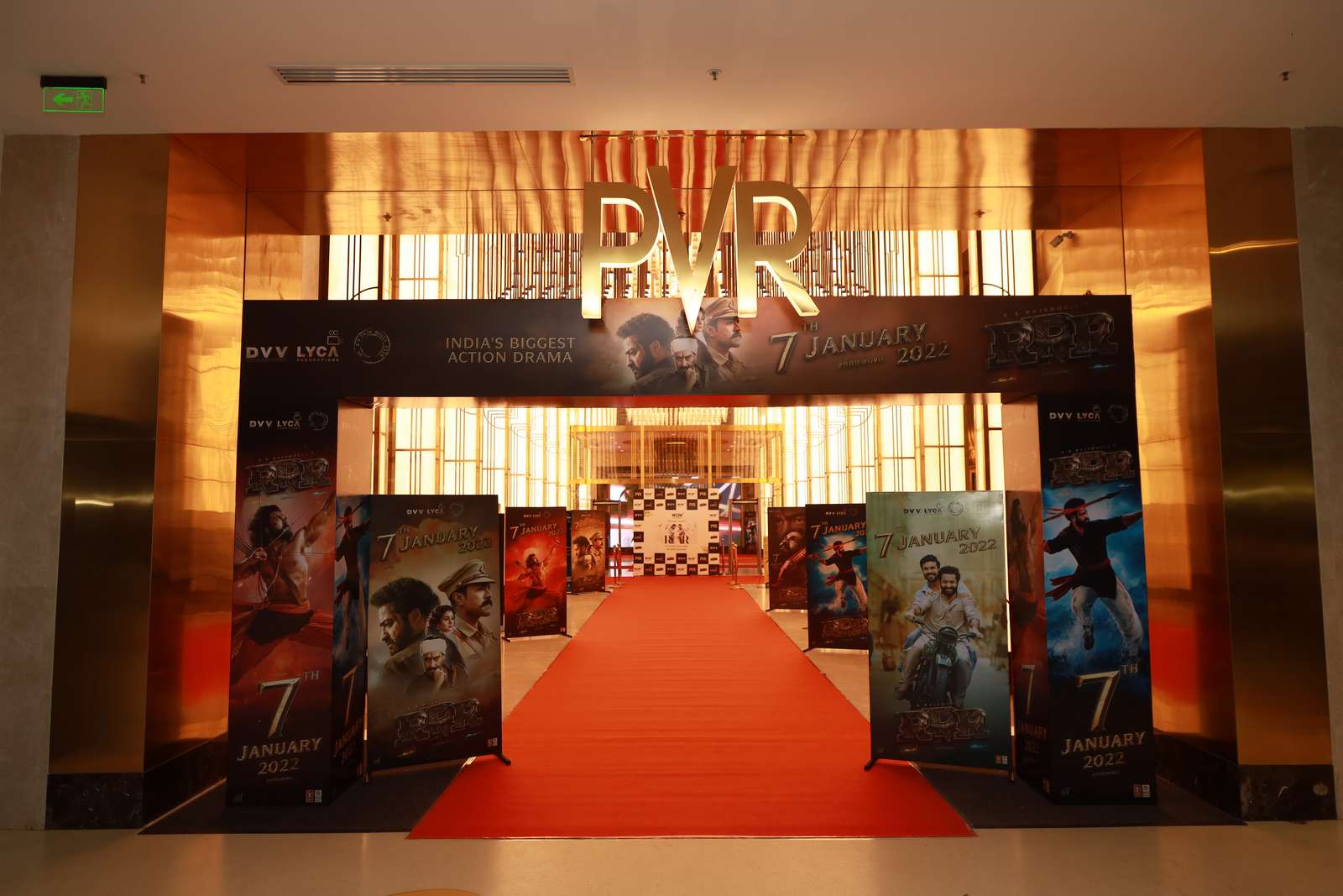 RRR movie ‘s Uyire Song Exclusive Grand Premiere Event Stills ...