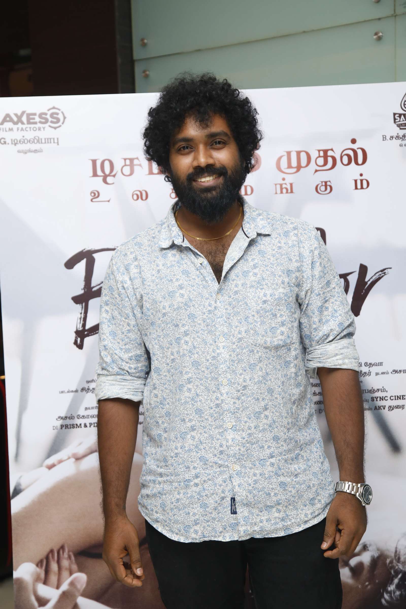 Bachelor Movie Premier Show Stills – Chennaionline