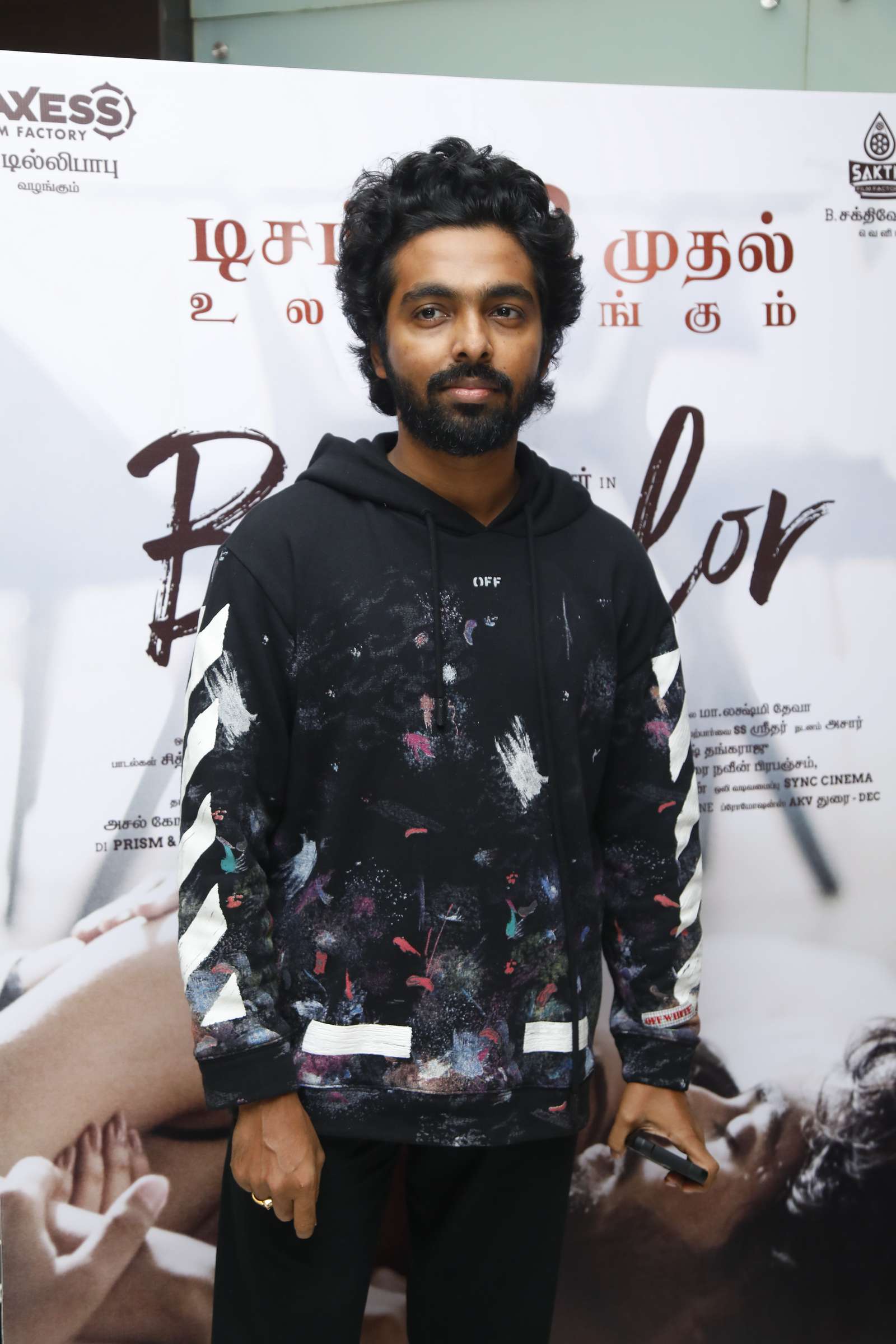 Bachelor Movie Premier Show Stills – Chennaionline
