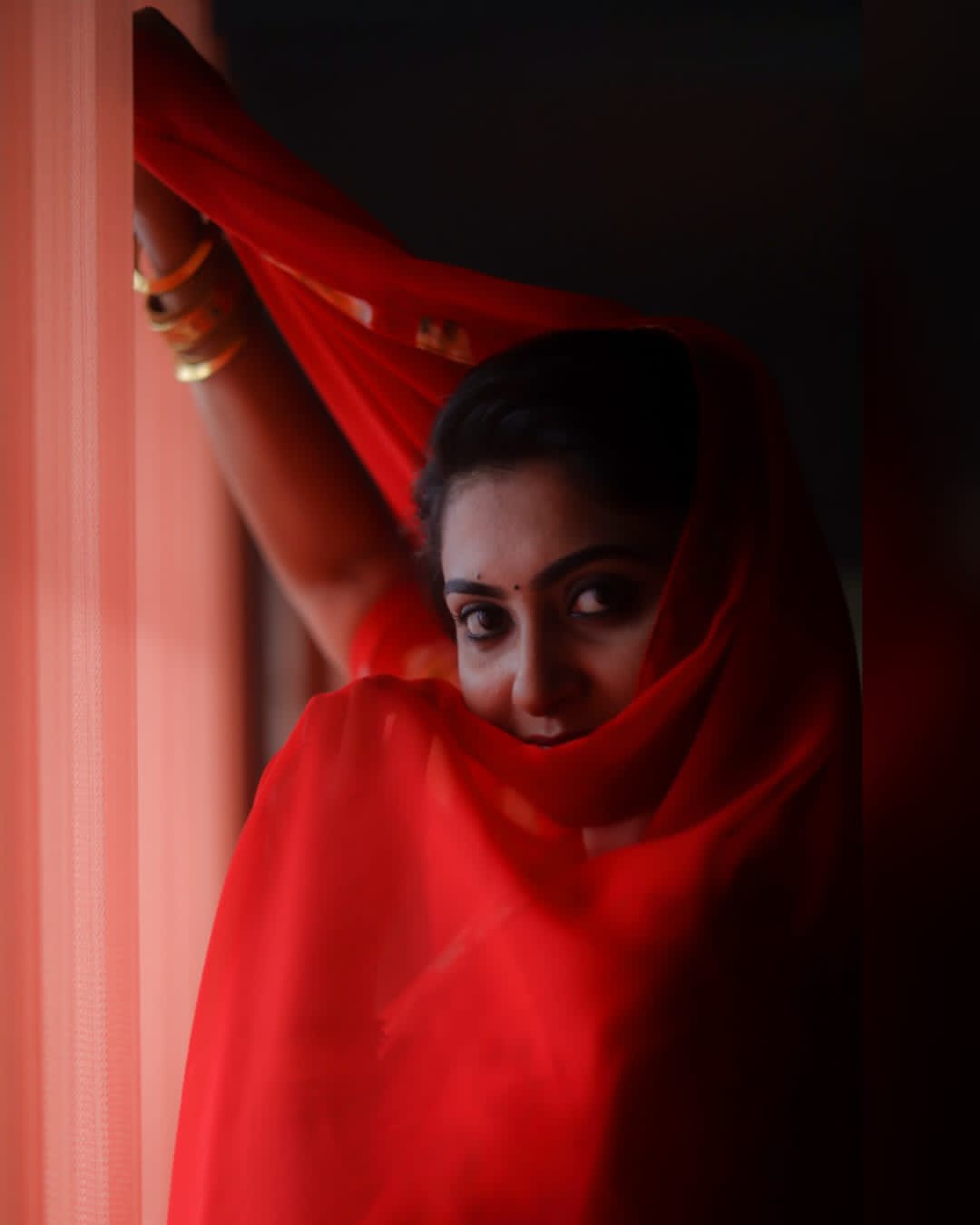 Actress Anithra Latest Stills – Chennaionline