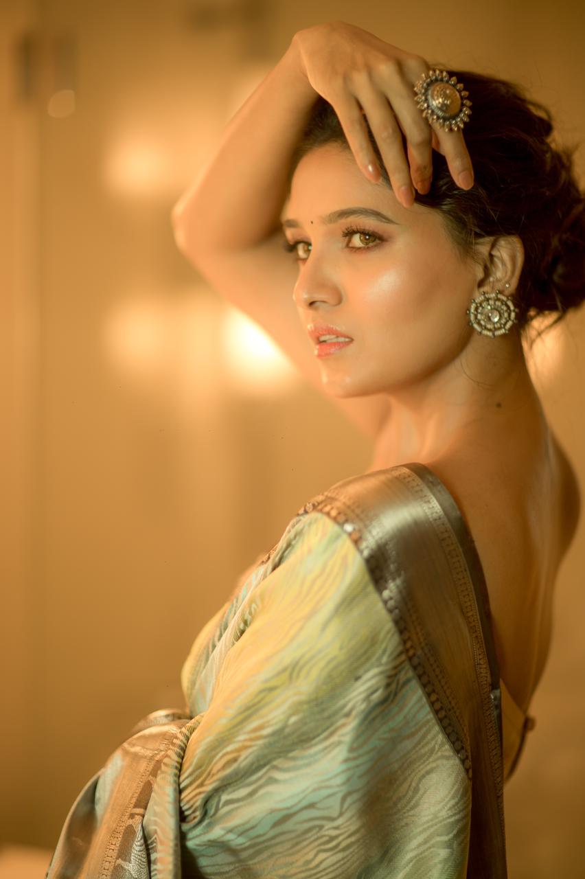 Actress Vani Bhojan Latest Photo Shoot Stills – Chennaionline