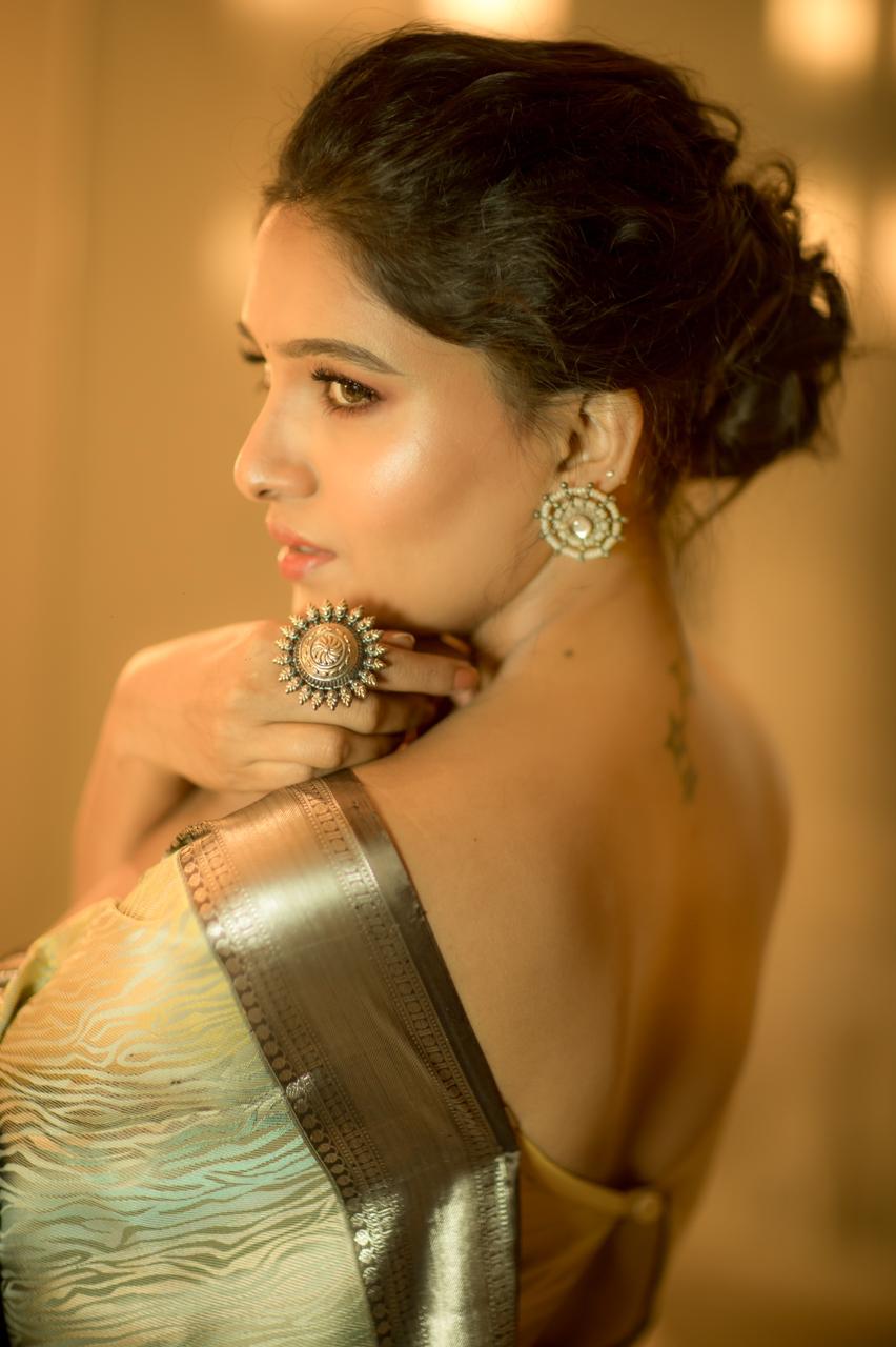 Actress Vani Bhojan Latest Photo Shoot Stills – Chennaionline