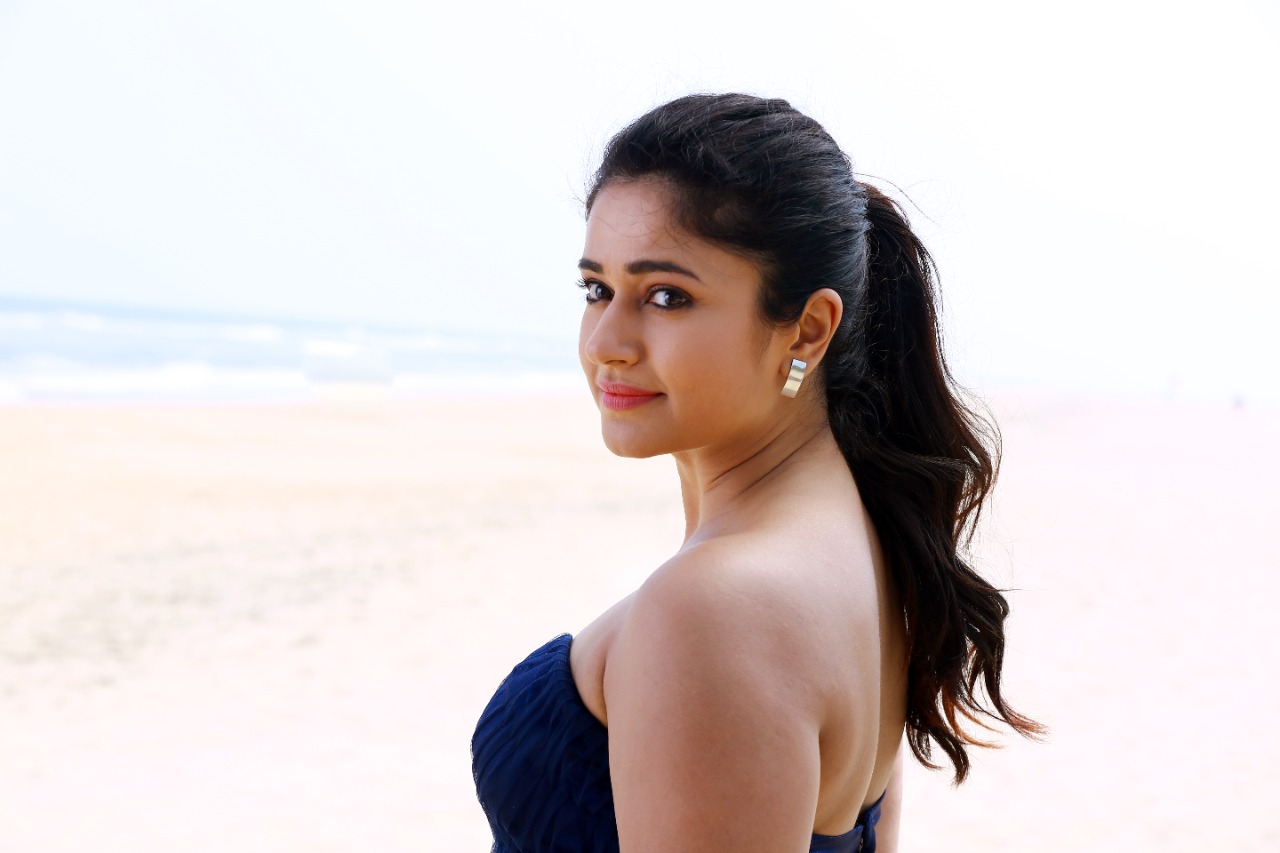 Gurumoorthy Movie Stills – Chennaionline