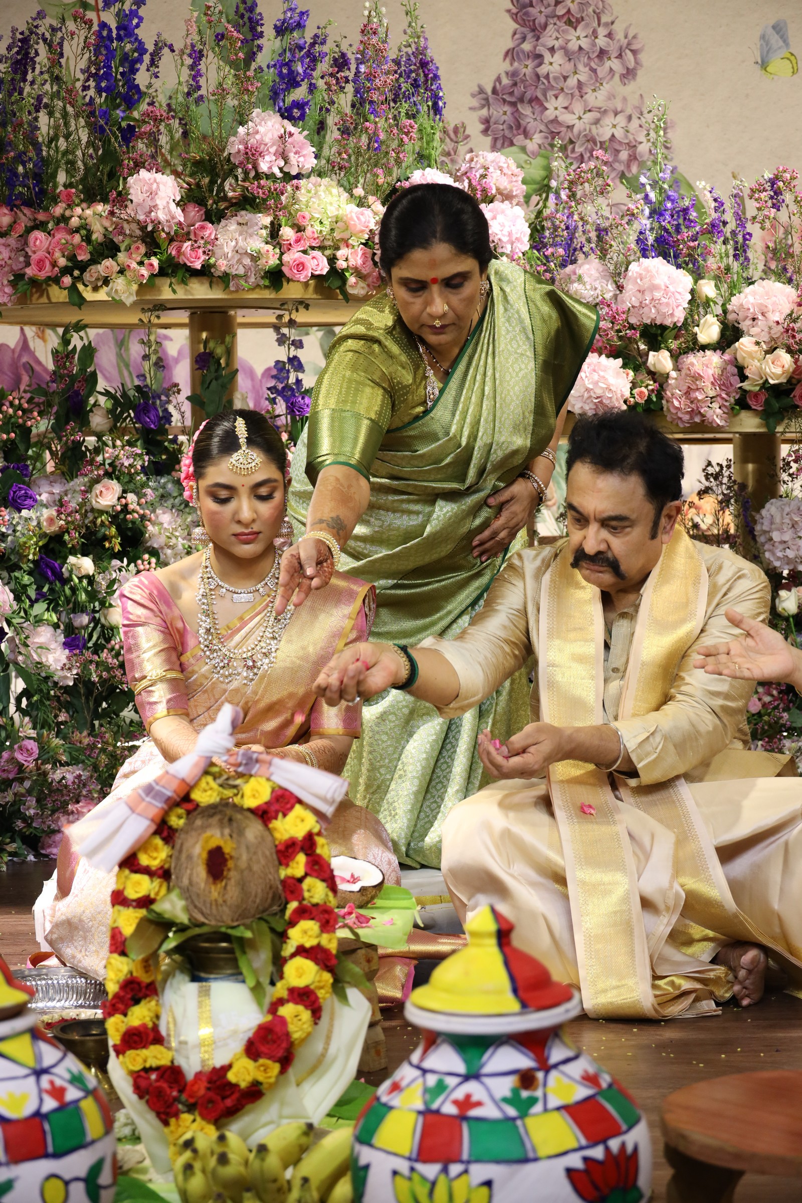 Actress Sripriya Daughter Sneha Sethuppathy – Anmol Sharma Wedding ...