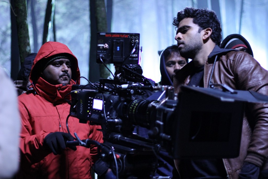 Vezham Movie Stills – Chennaionline