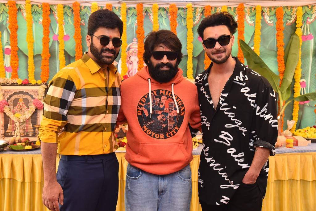 Yatha Raja Tatha Praja Telugu Movie Pooja Stills – Chennaionline