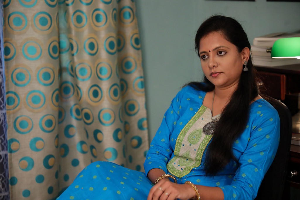 Aval Appadithan 2 Movie Stills – Chennaionline