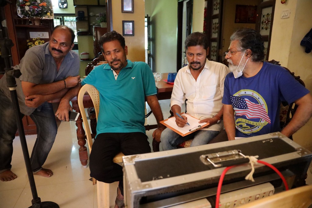 Aval Appadithan 2 Movie Stills – Chennaionline