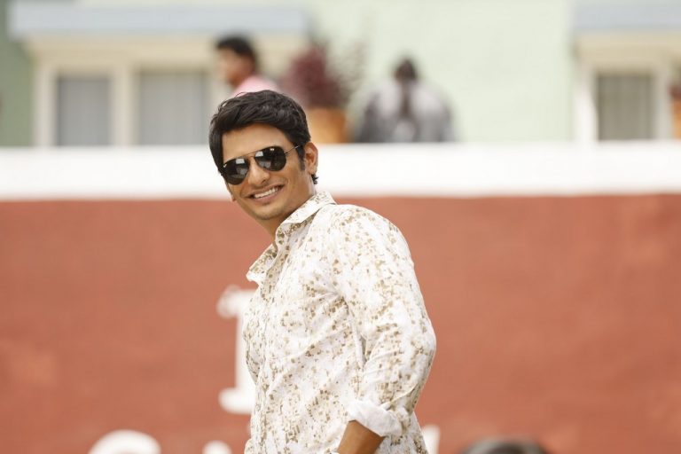 Varalaru Mukkiyam Movie Stills – Chennaionline