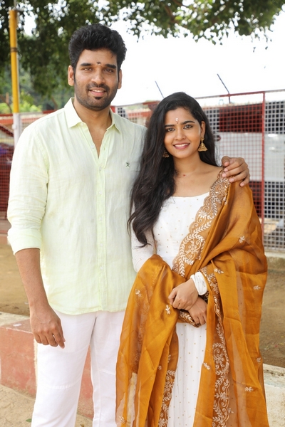 Actor Suresh Ravi’s New Movie Pooja Stills – Chennaionline