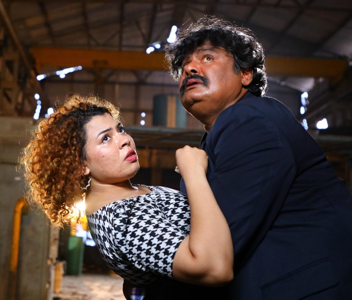 Sarakku Movie Stills – Chennaionline