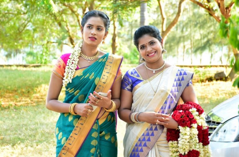 Kumbari Movie New Stills – Chennaionline